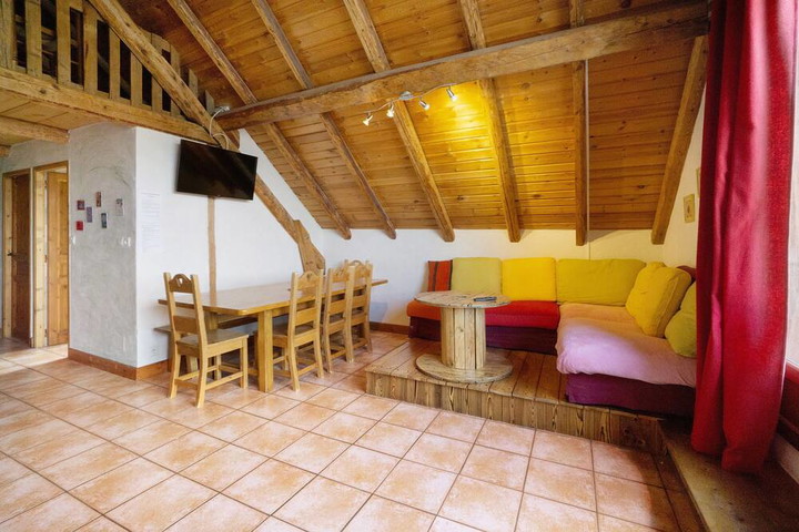 Appartement "Les Combles" Avec Vue Sur Les Montagnes, Terrasse Privée Et Wi-fi - Fontcouverte-la-Toussuire