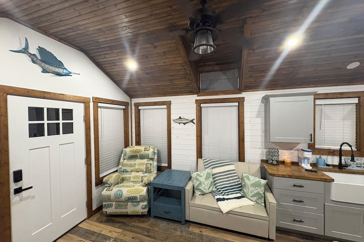 Cozy 1-bedroom Tiny Home In Tranquil Rockport With Ac And Fitness Room, 2 Pools. - Texas