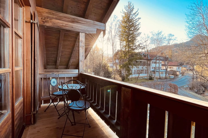 3br Water-view Home With Fireplace, Deck, Tub, Washer Dryer - Birch Bay, WA