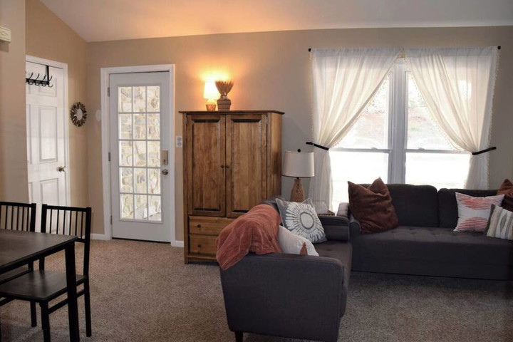 Pondview Paradise, Cozy Home With Pool And Pond On 8 Acres - Hershey, PA