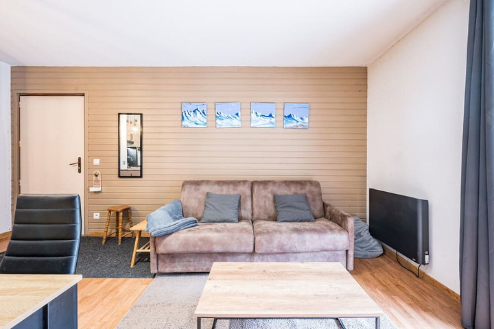 Apartamento 'Spa Fleures D'orelle' Con Vistas A La Montaña, Terraza Privada Y Wi-fi - Orelle