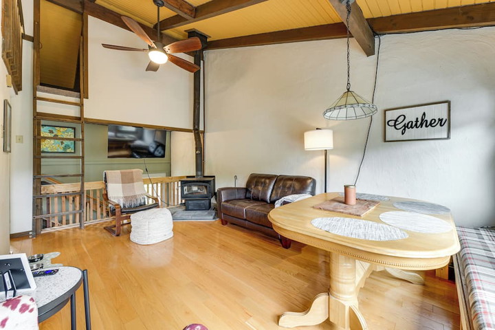 Greek Peak Retreat! Townhome W/ Mountain Views - Homer, NY
