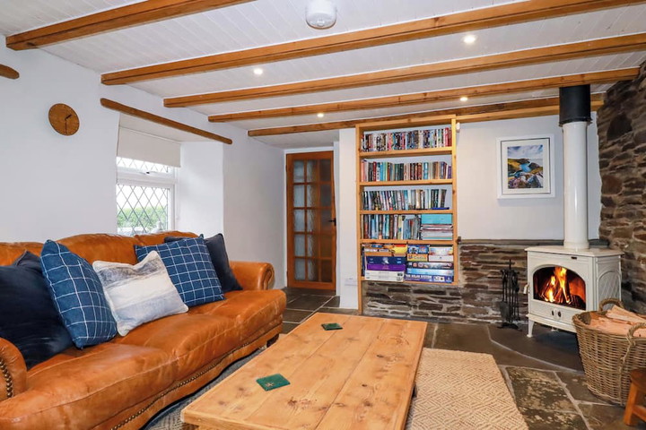 Crab Cottage, Pet Friendly, Character Holiday Cottage In Delabole - Boscastle