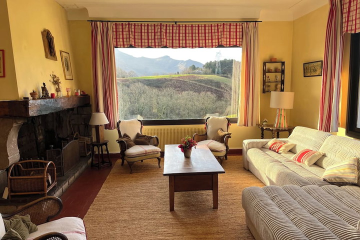 House, Exceptional Environment, 7 Bedrooms, Urrugne, 7 Mn From St Jean De Luz - Guéthary