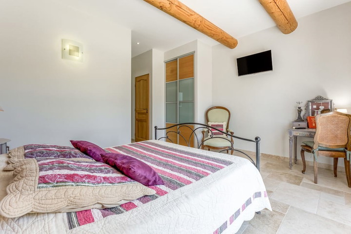 Chambre « Frédéric Mistral », La Bastide Des Mereuilles Avec Terrasse Privée, Wi-fi Et Climatisation - Orange