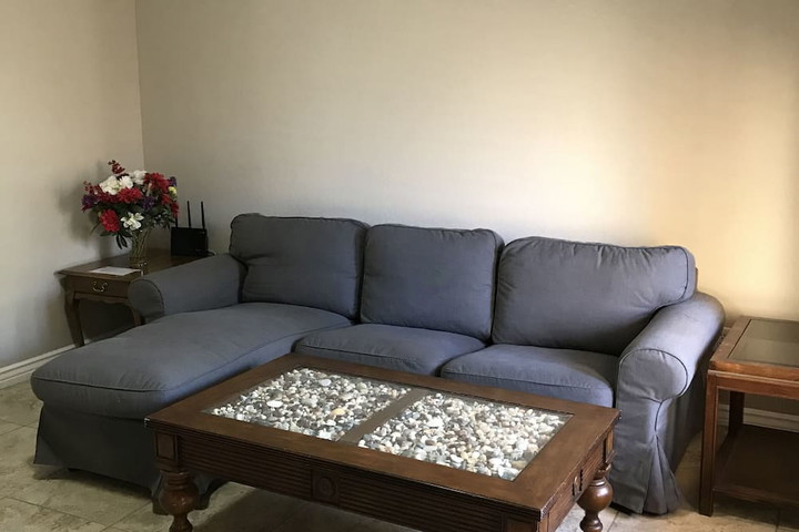 Experience Casa Grande Charm In Our Spacious 4-bedroom Retreat - Casa Grande