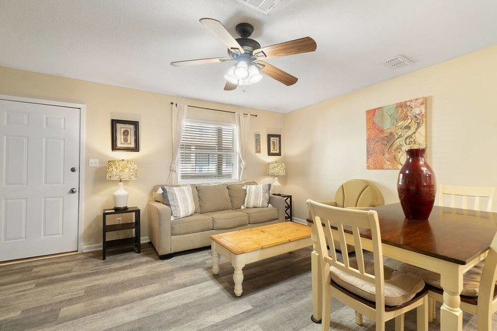 Pet Friendly Condo Near The Hangout-gulf View 16 - Gulf Shores, AL
