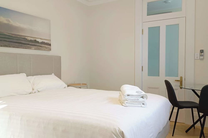 Charming Lodge With Ac, Mins Walk To Sydu And Bus Stop - Sydney