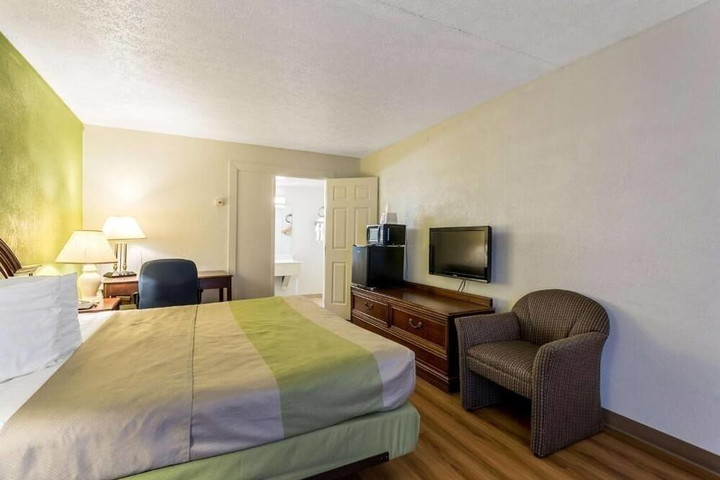 Affordable Room W/ Excellent Location Off I-95 - Bel Air