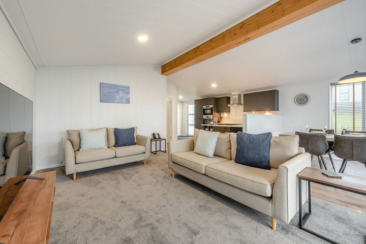 Sonnet 3 Spa (Pet), Carmarthen - Llansteffan