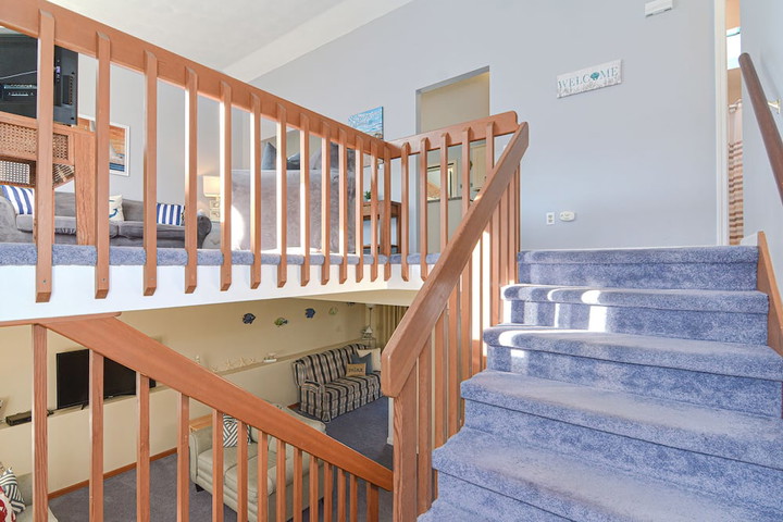 Narragansett Pier! Easy Walk To Seawall, Food, Shopping, Playground - More! - Narragansett, RI