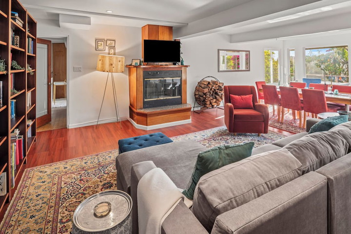 Serene 2-bedroom Apartment In Charming Ket Woodlands, Perfect For Relaxing Stay - San Rafael, CA