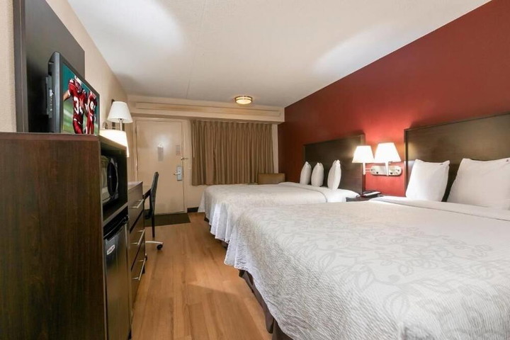 Stay Close To Short North Arts District And Enjoy Local Attractions - Columbus, OH