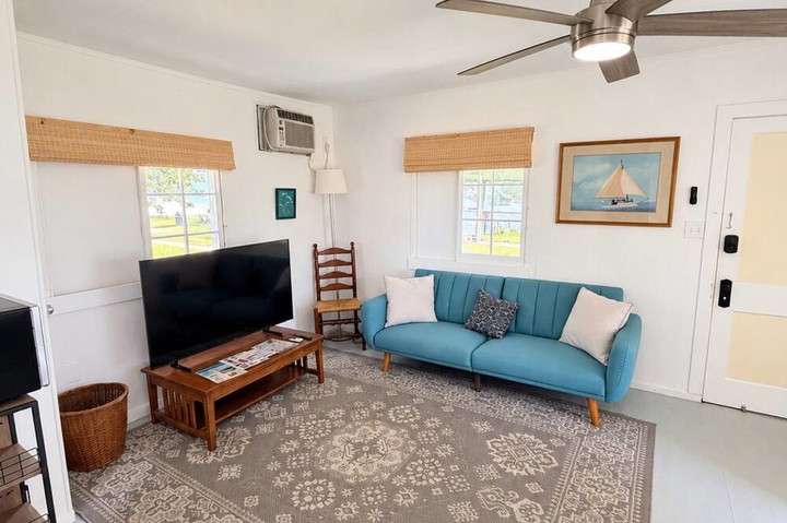 Plum Point Cottage #17 - Chesapeake Beach, MD