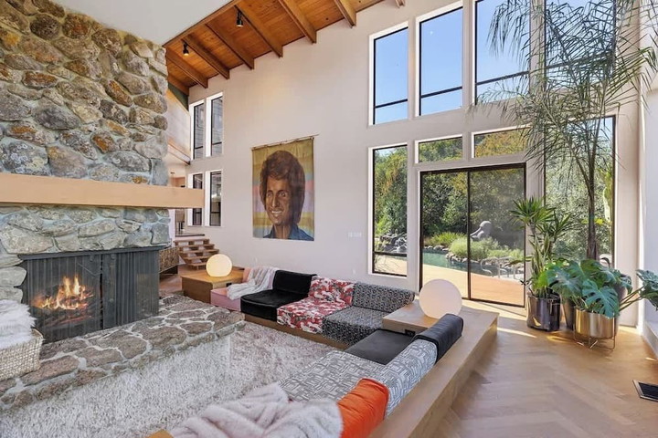 Seventies "Club Med Style" Retreat - Santa Rosa, CA