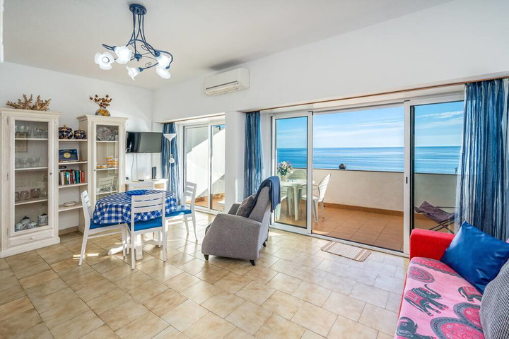 Apartment 'Apartamento Frente Mar' With Sea View, Wi-fi And Air Conditioning - Ferragudo