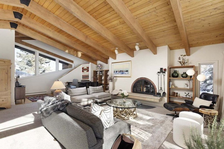 Ski-in/ski-out Snowmass Estate With Hot Tub, Fireplaces & Expansive Mountain Views - Snowmass Village, CO