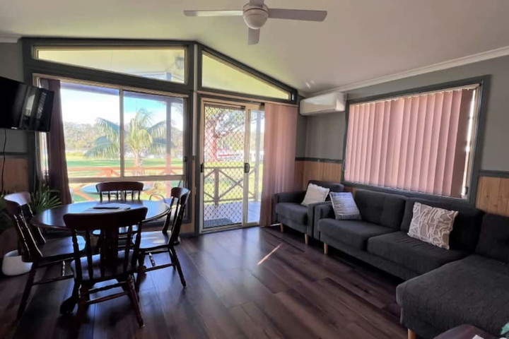Cottage 3 ~ Family Cottage At Sussex House Holiday Park - Jervis Bay