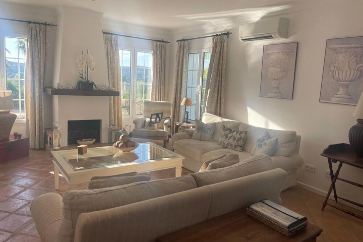 3 Slaapkamers, 3 Badkamers, Verwarmd Privézwembad, Uitzicht Op De Tuin En De Golfbaan - San Roque