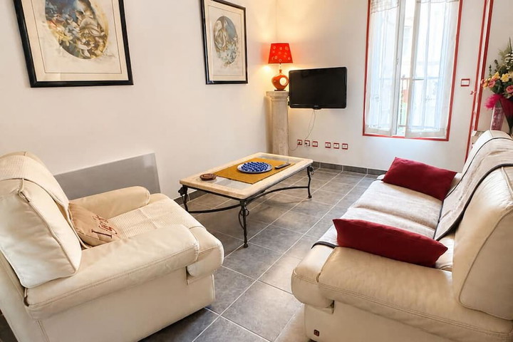 Appartement De 75 M2 Sans Vis A Vis,en Plein Coeur De Ville Avec Clim Et Fibre - Le Grau d'Agde