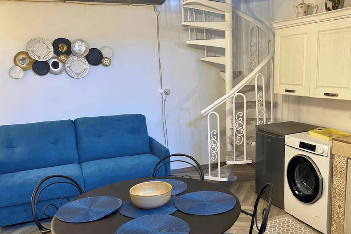 Historic Calabrian Clifftop Apartment With Panoramic Sea Views - Amantea