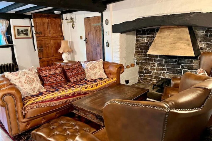 Historical Thatcher Roof Cottage Hathaway Hamlet - Stratford-upon-Avon