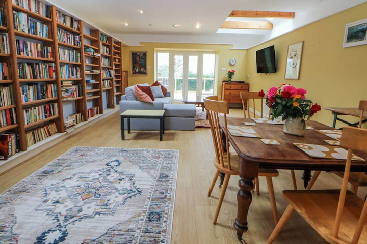 Inglewood Bach, Pet Friendly, With A Garden In Conwy - Conwy