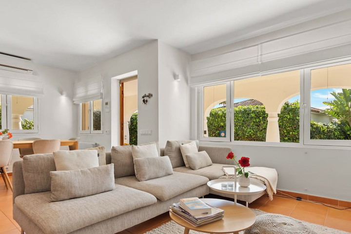 Beachfront Villa Casa Mosa | Ref. #32 - Marbella
