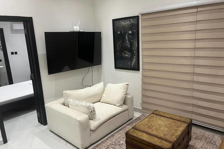 Cozy 2-bedroom Apartment In Welcoming Accra With Wifi, Ac, Fitness Room - Accra