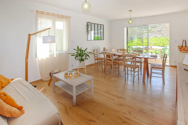 Awesome Home In St Etienne De Fontbell With Wifi - Aubenas
