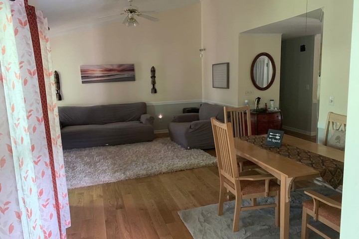 Charming One Bedroom In Quiet Community With Amenities! - Cary, NC
