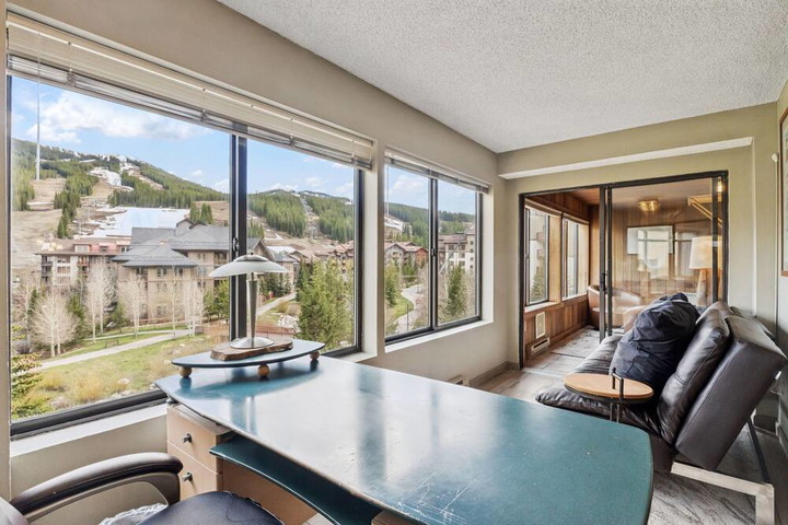 Copper Mountain Escape W/ Panoramic Views, Skiing, And Year-round Fun - Copper Mountain, CO