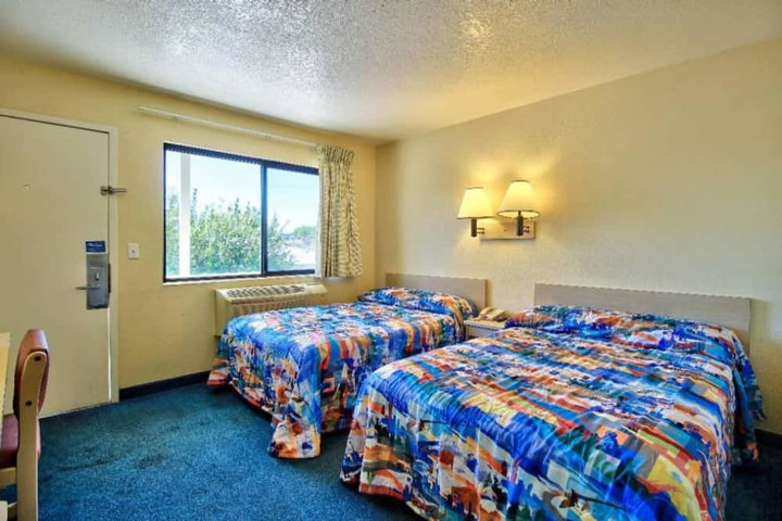 2 Full Beds | Non-smoking - Nogales, AZ