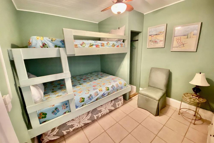 Pet-friendly House On The Beach With Hot Tub - Panama City Beach, FL