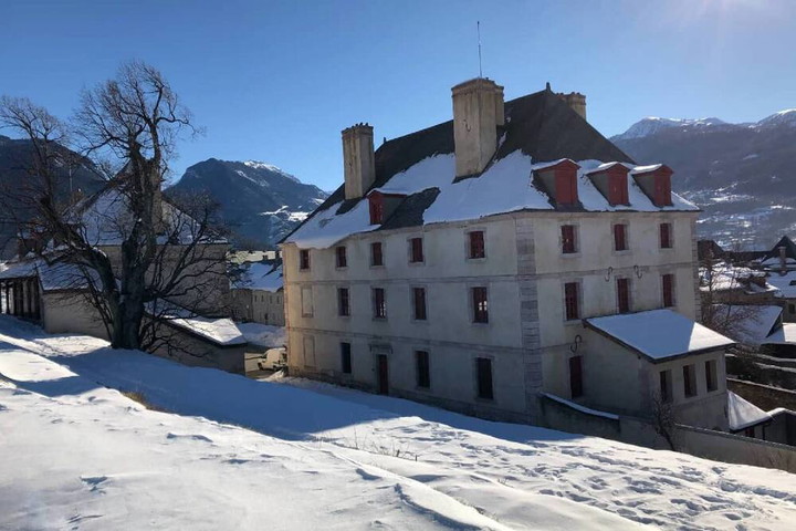 Appartements - Pour 1 à 5 Personnes - Mont-Dauphin