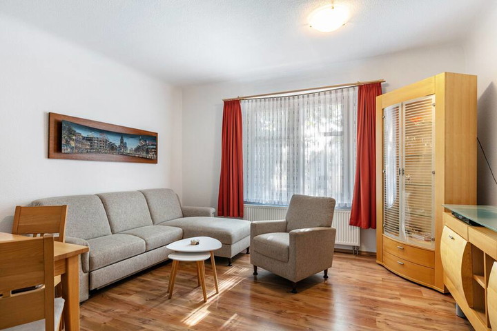 Ferienwohnung Am Straussee Mit Privater Terrasse Und Wlan - Strausberg