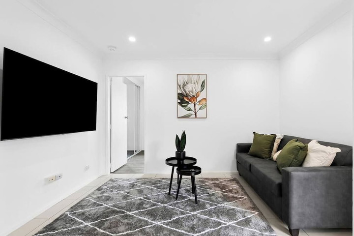 Nerang To Surf Riverside Stay Near Paradise Buzz - Surfers Paradise