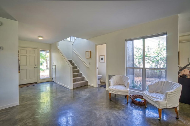 Family Home Short Walk To The Beach 3 Bedrooms - Jacksonville Beach, FL