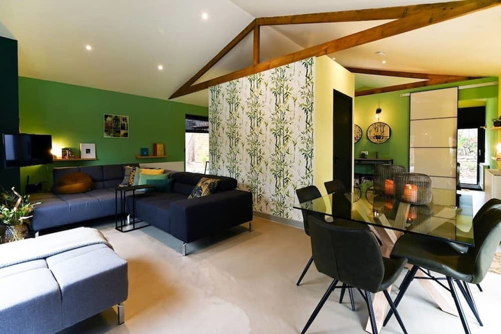 Zen-bungalow No 1 With Sauna And Hot Tub - Slagharen