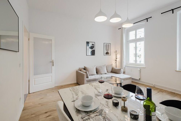Modern Classic Apartment| Central| 2 Bedrooms - Dessau