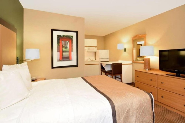 1 Très Grand Lit | Non-fumeur, Cuisine, Douche - Gaithersburg, MD