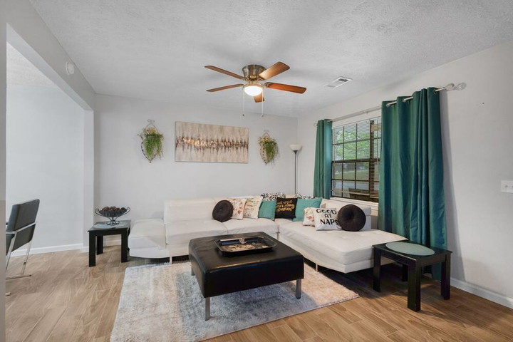 New! Family-friendly 3br Oasis In Powder Springs - Dallas, GA