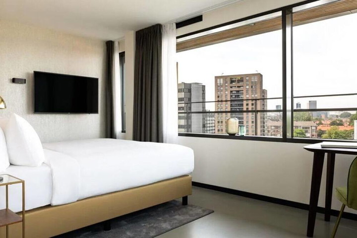 Art-inspired Boutique Hotel Room In Central Rotterdam Near Restaurants & Shops - Rotterdam