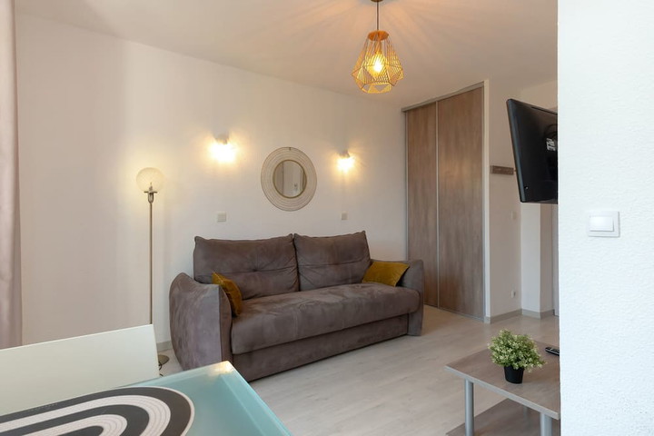 « Studio Le Splendid 3 Hôtel 3 éToiles » Avec Vue Montagne, Jardin Partagé Et Wi-fi - Allevard