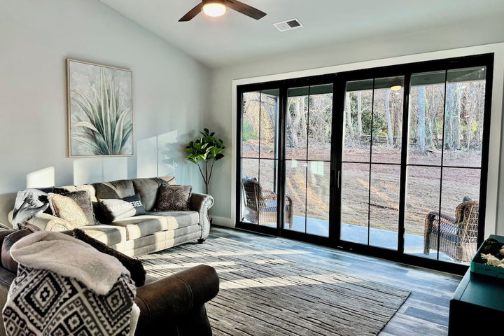 Hub City Haven-new 3 Br/2 Ba Home, Pet Friendly In Moore Near Outdoor Activities - Spartanburg, SC