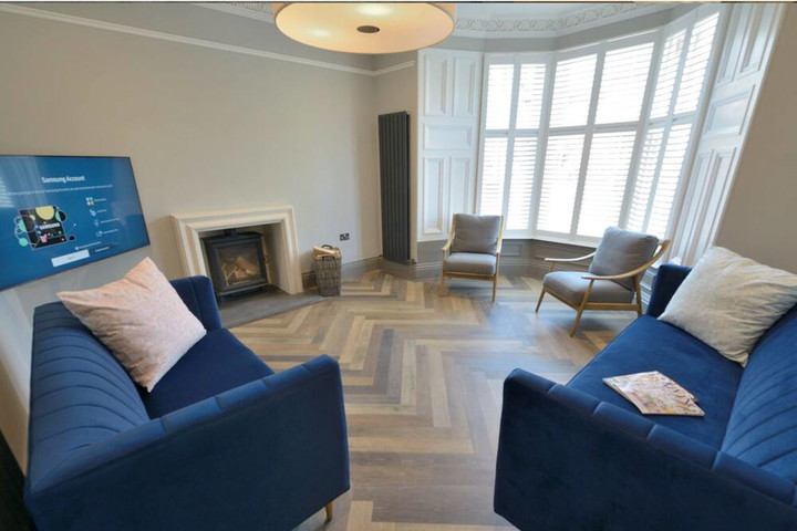St Andrews 5 Star Luxury Villa,  Garden Spa Hottub, Sauna, Steam Room & Parking - Saint Andrews