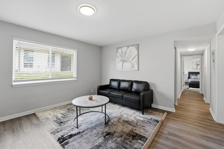 2br/2ba Apartment | Work-friendly | Extended Stay - Hillsborough, NC