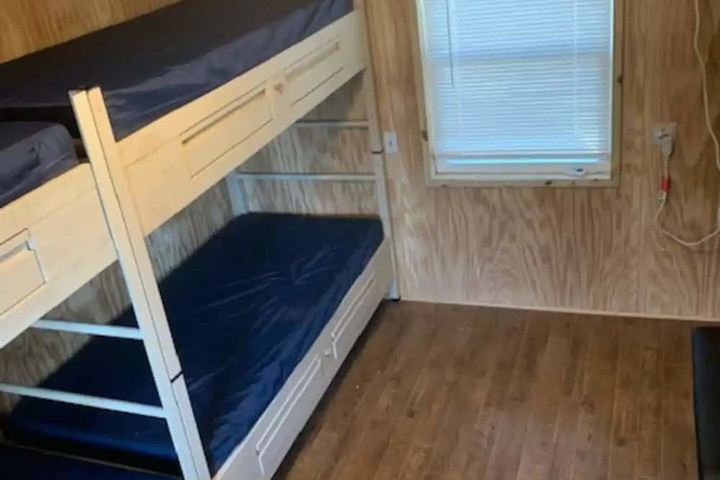Cozy Camping Cabin On Lake Marion Near Congaree Nat Park - Lake Marion, SC