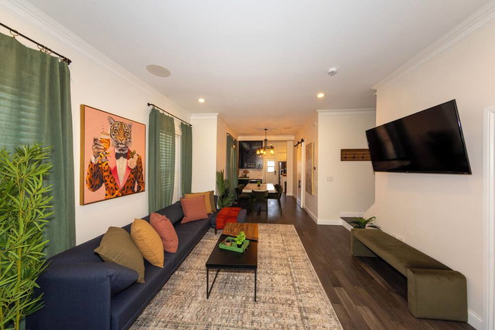 Central Location! Short North, Osu. 4 Bedrooms. Tvs In Every Room. - Ohio