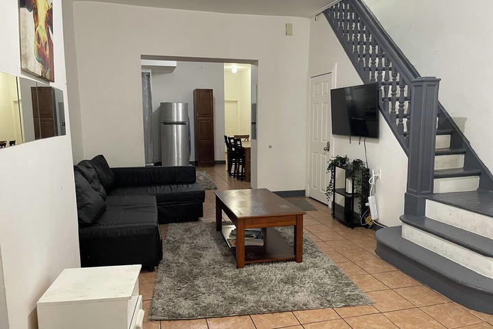 He, Spacious 5 Bedrooms 3 Bathrooms House Entire House - ペンシルベニア州
